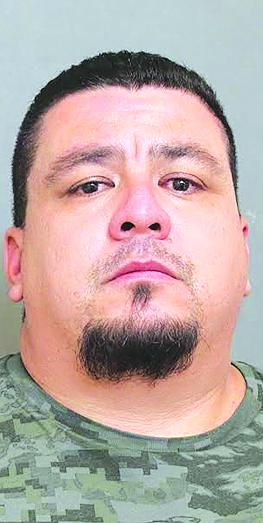 Poteet man faces 84 felony charges in smuggling case – Frio-Nueces Current