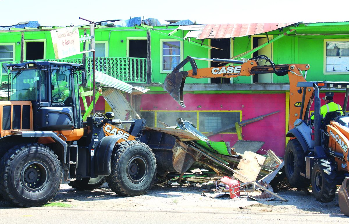 Demolition begins at iconic store on plaza – Frio-Nueces Current