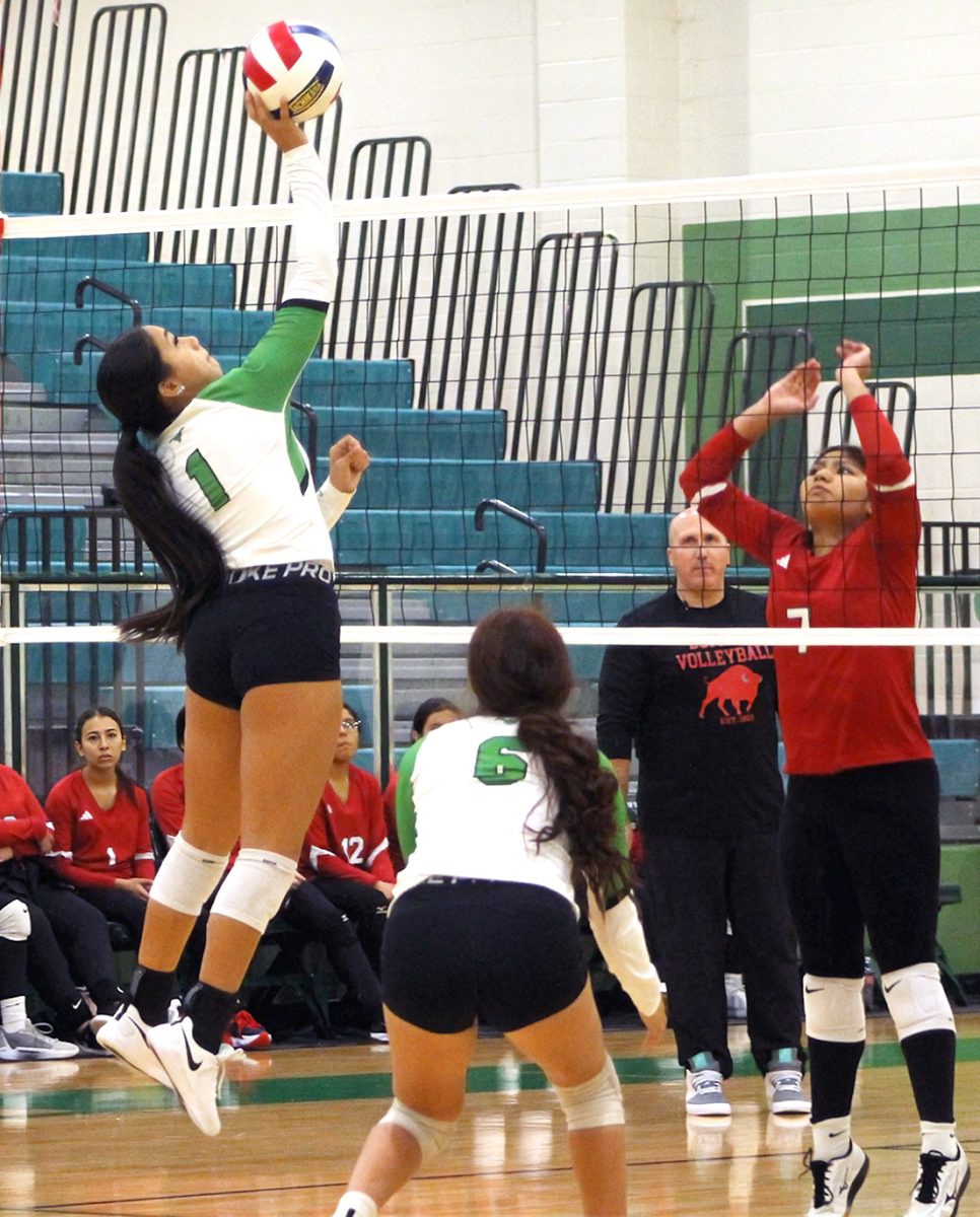Lady Mavs open district – Frio-Nueces Current