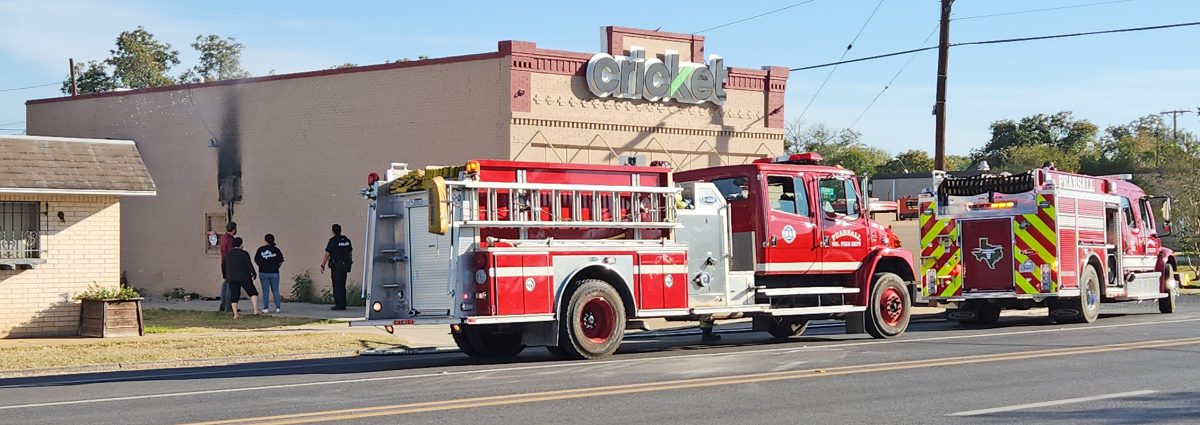 Burglary and blaze? Pearsall police investigate cellphone store ...